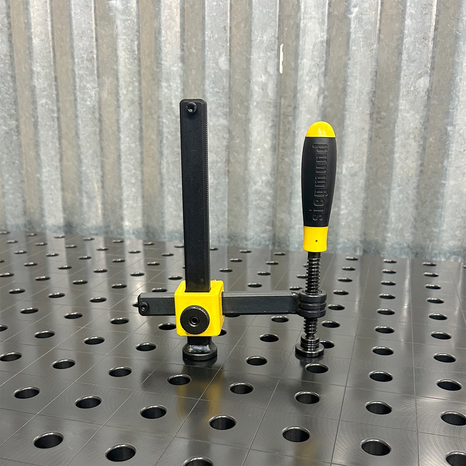 Professional Screw Clamp, 16 mm [Open Box] – Strong Hand Tools