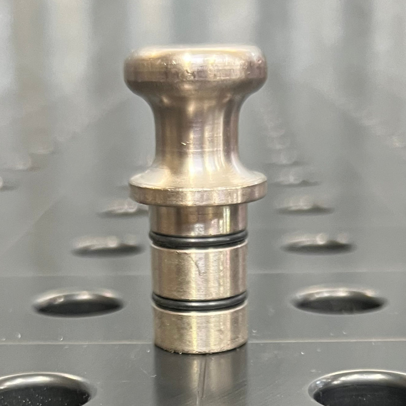 Magnetic Clamping Bolt, 46 mm, Aluminum [Open Box] – Strong Hand Tools