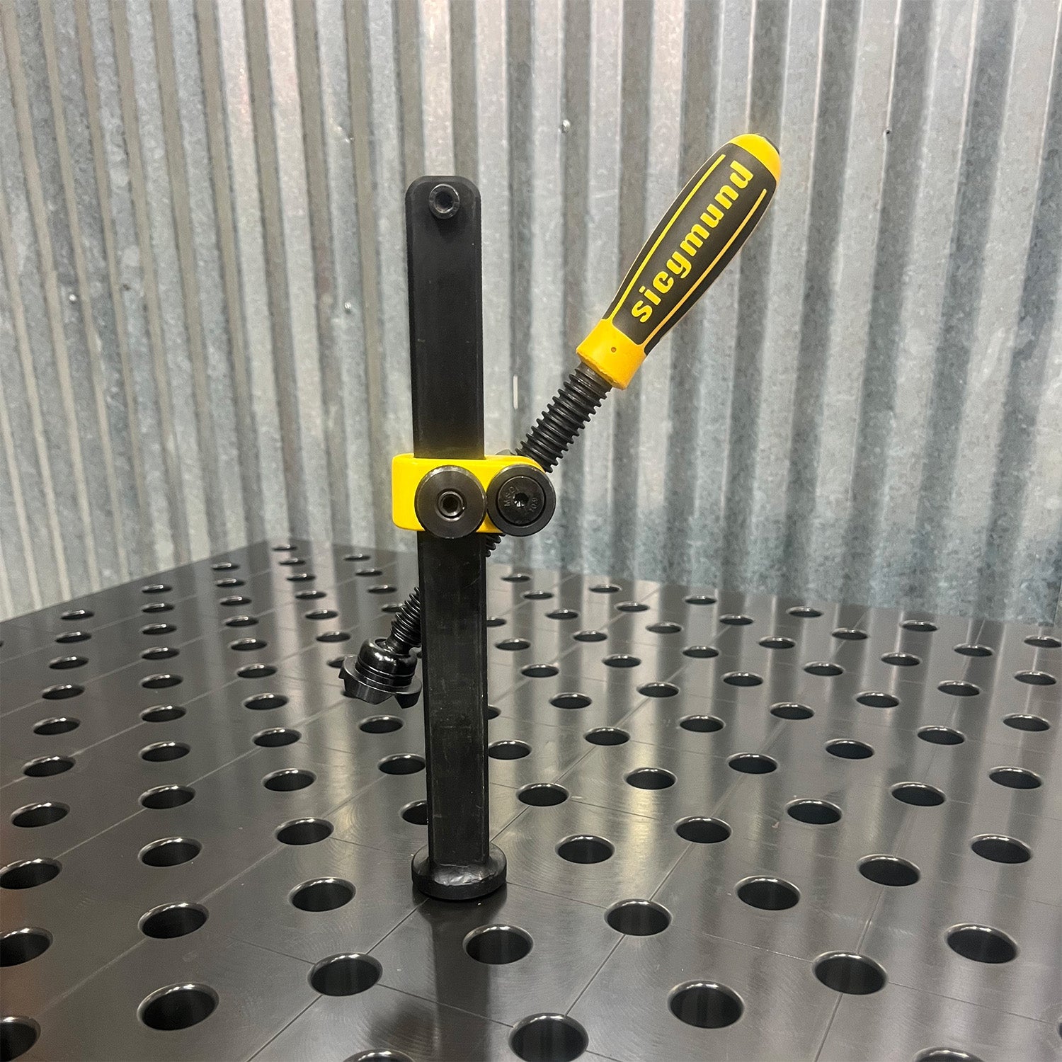 Table Clamps – Strong Hand Tools